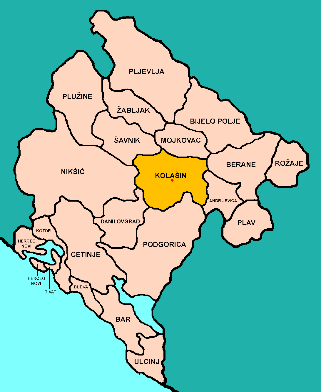 La ville de Kolasin (Kolašin) au Monténégro